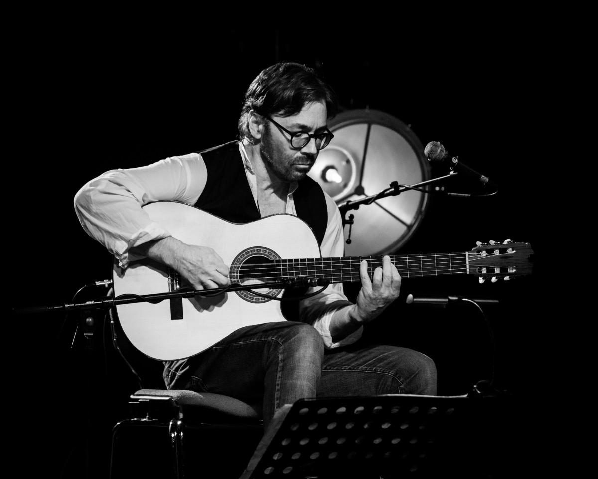 Реальный джаз: Al Di Meola — Across The Universe — Радио JAZZ